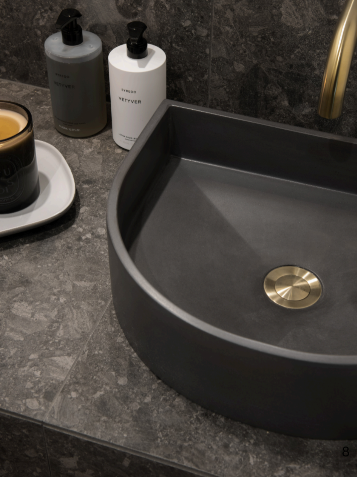 Concrete Half Moon Basin - SSC – Three Balls Red