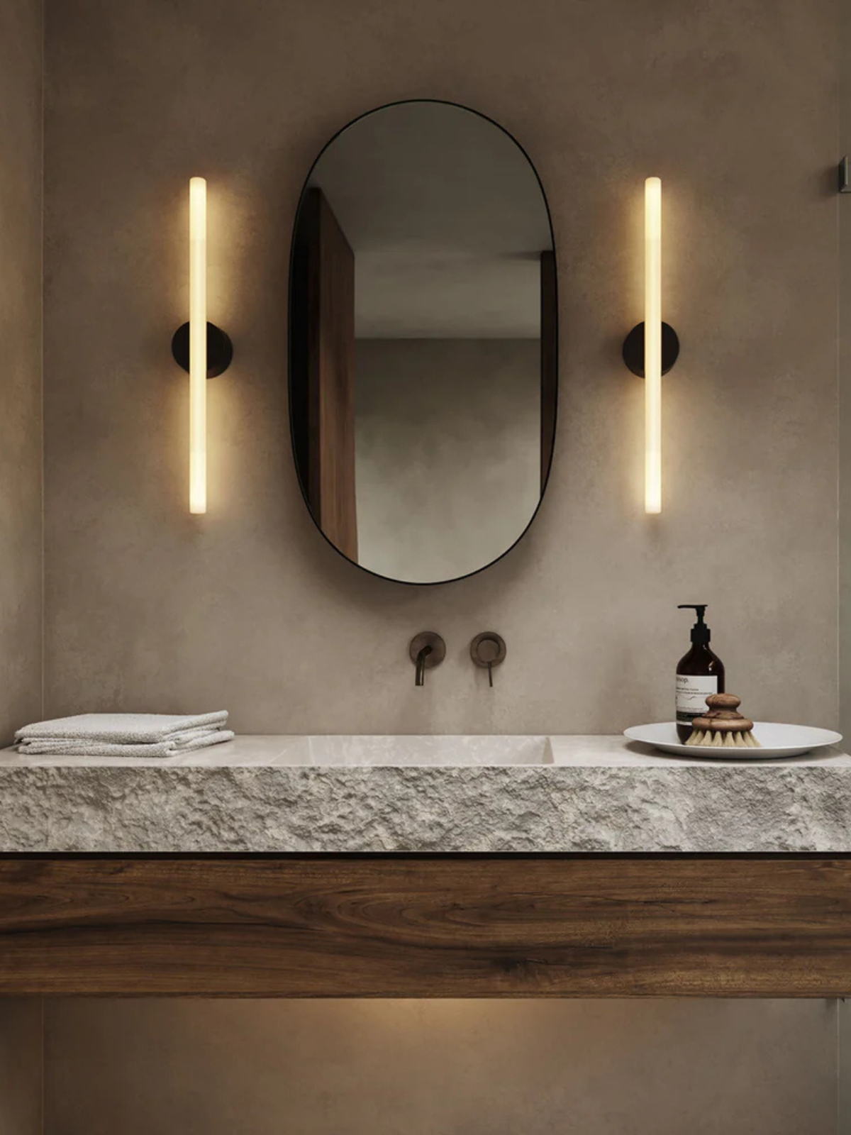 Kilter Wall Light – Three Balls Red