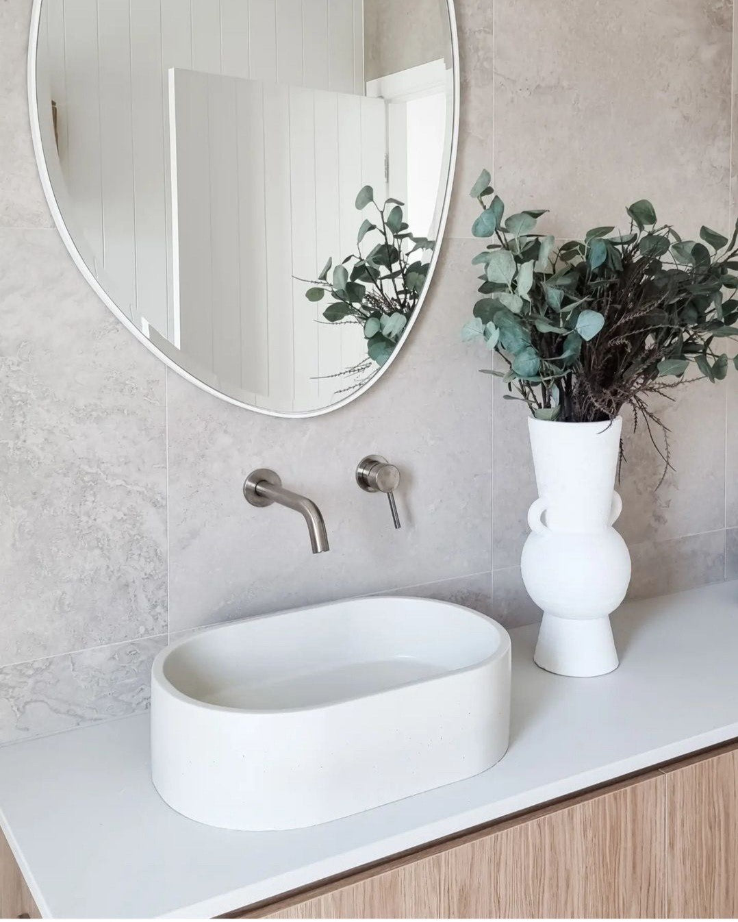 Concrete Vessel Basin - (Polished) – Three Balls Red